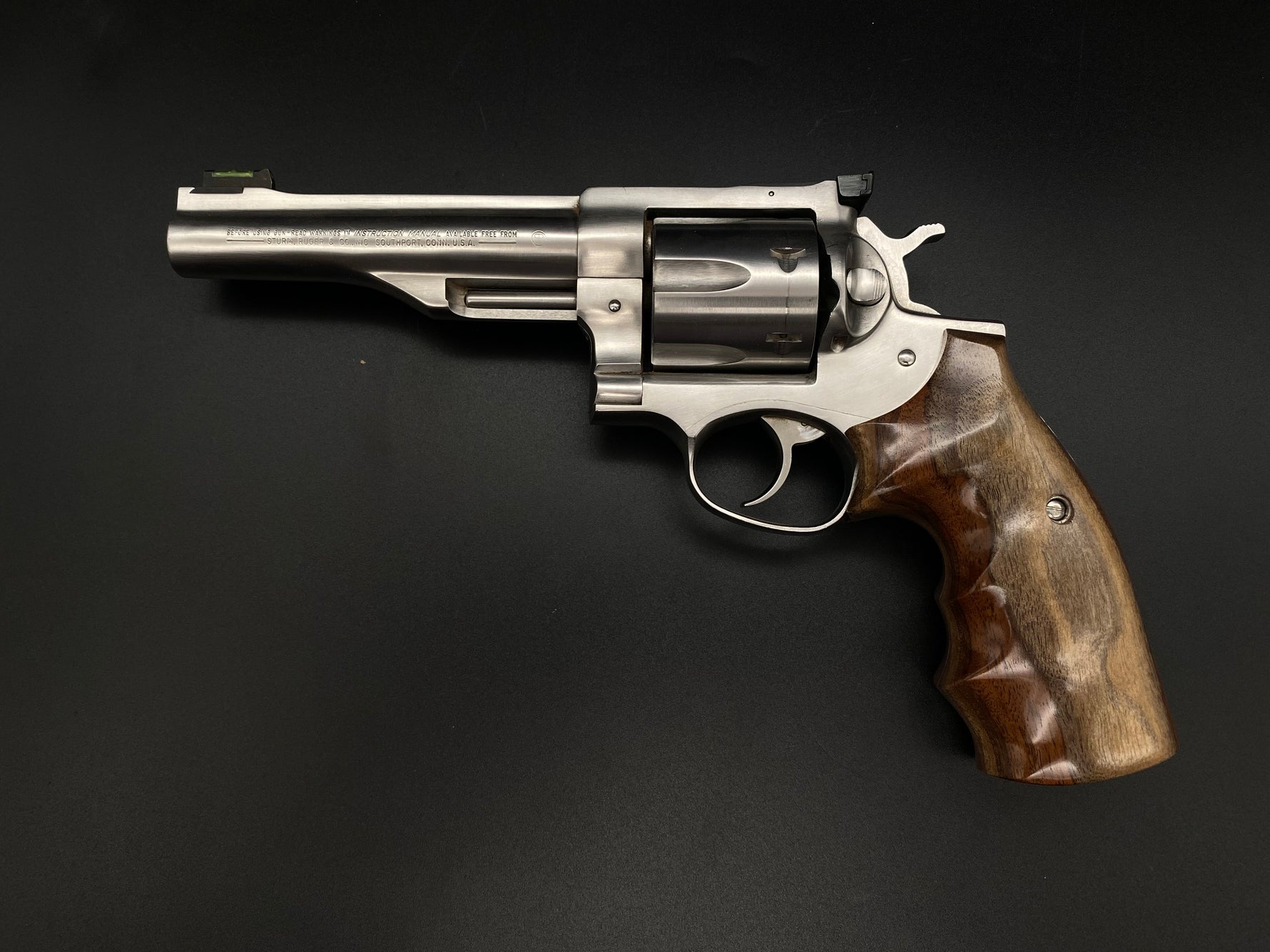 Ruger Redhawk – Badger Custom Grips